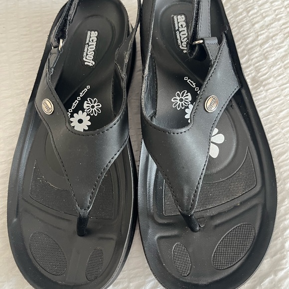 Aerosoft | Shoes | Aerosoft Original Comfort Sandals Black Size 387 ...